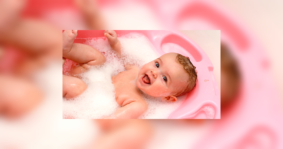 Cinco pasos para bañar correctamente a tu bebé ¡Te lo agradecerá!