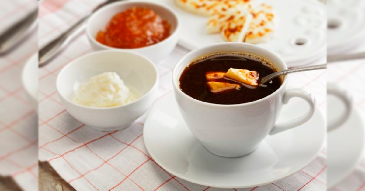 Tomar café con queso se pone de moda ¿te animas a probarlo?