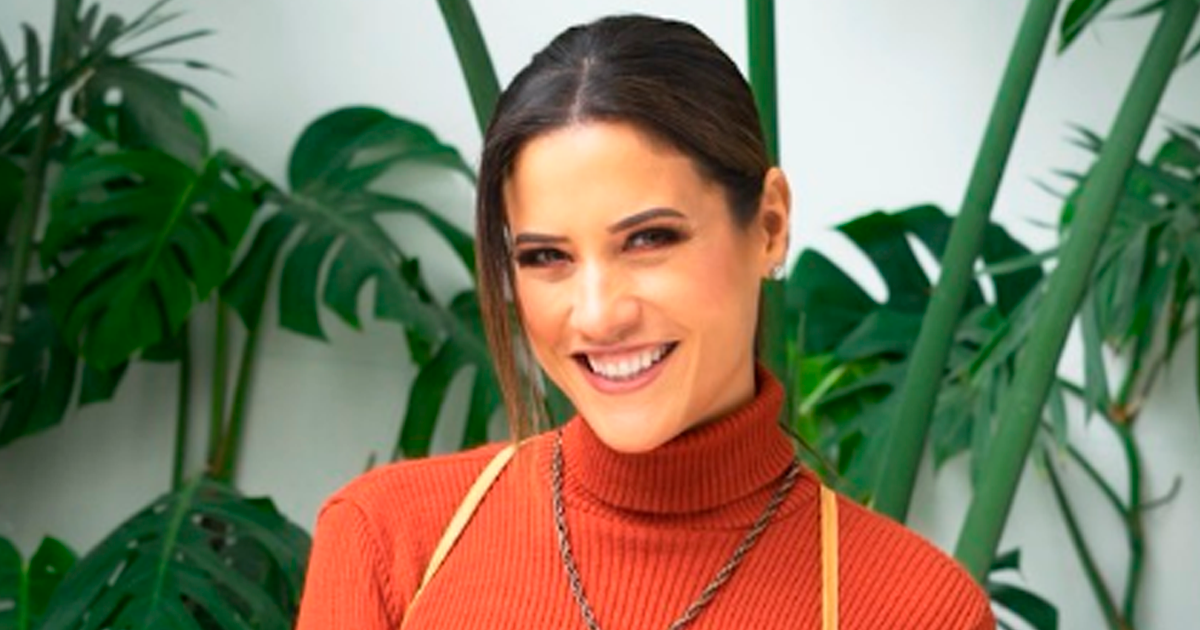 María Pía Copello da cátedra de cómo lucir increíble con vestidos midis