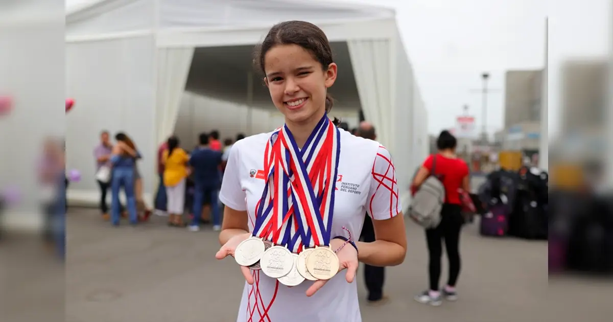 ¡Increíble! Alexia Sotomayor sigue batiendo nuevos récords en Natación