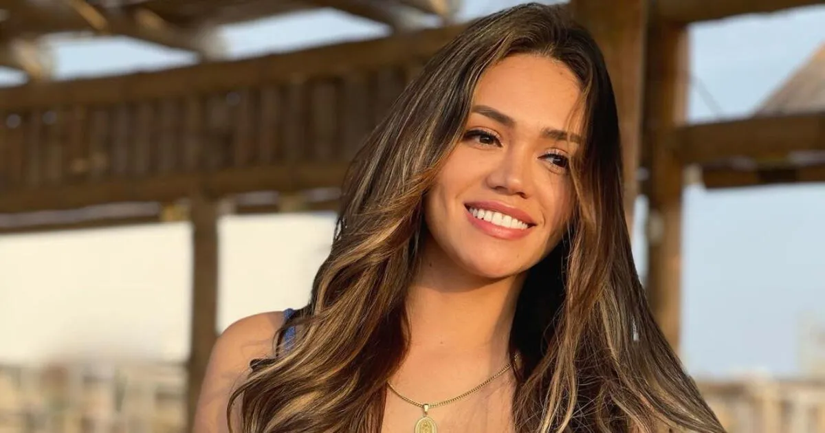 Mayra Goñi y el imponente bikini 'floss' que demuestra su conocimiento ...