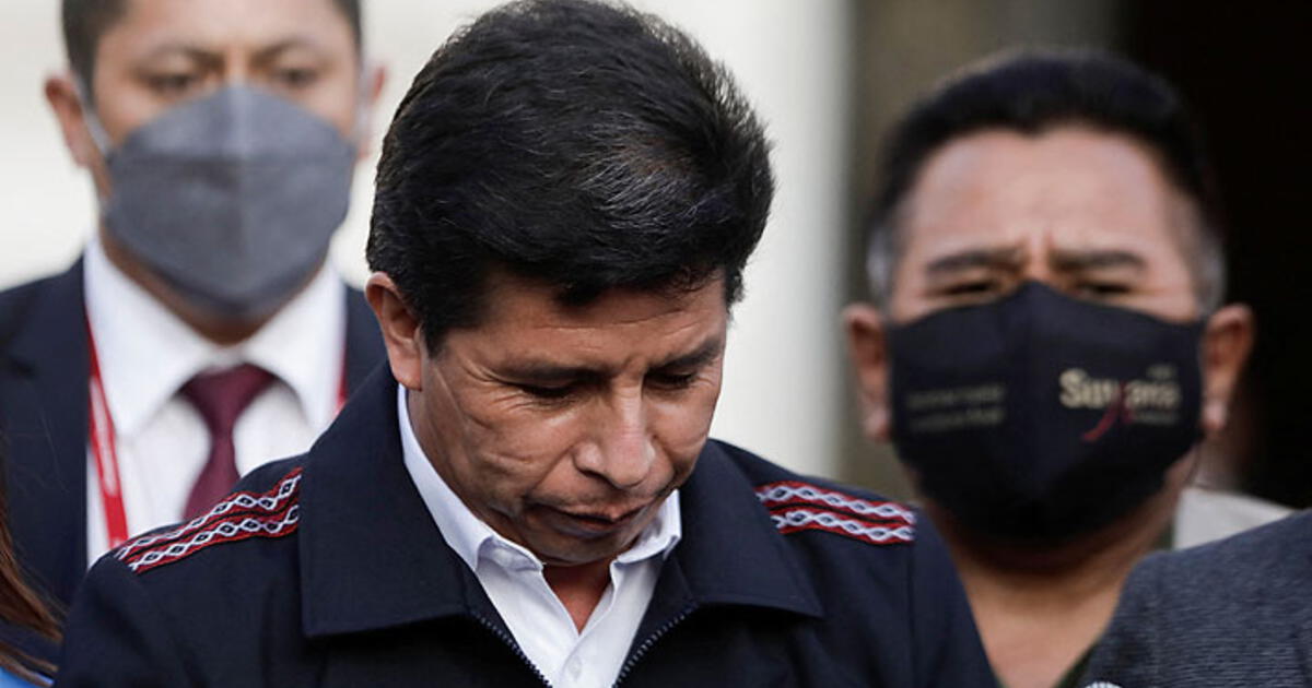 Pedro Castillo llora en ceremonia de Ollas Comunes: "Mi madre rascaba ...