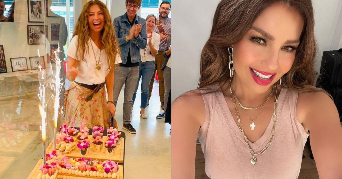 Thalía traspasa la barrera de los 50 y lo celebra con un apoteósico vestido disco de plumas