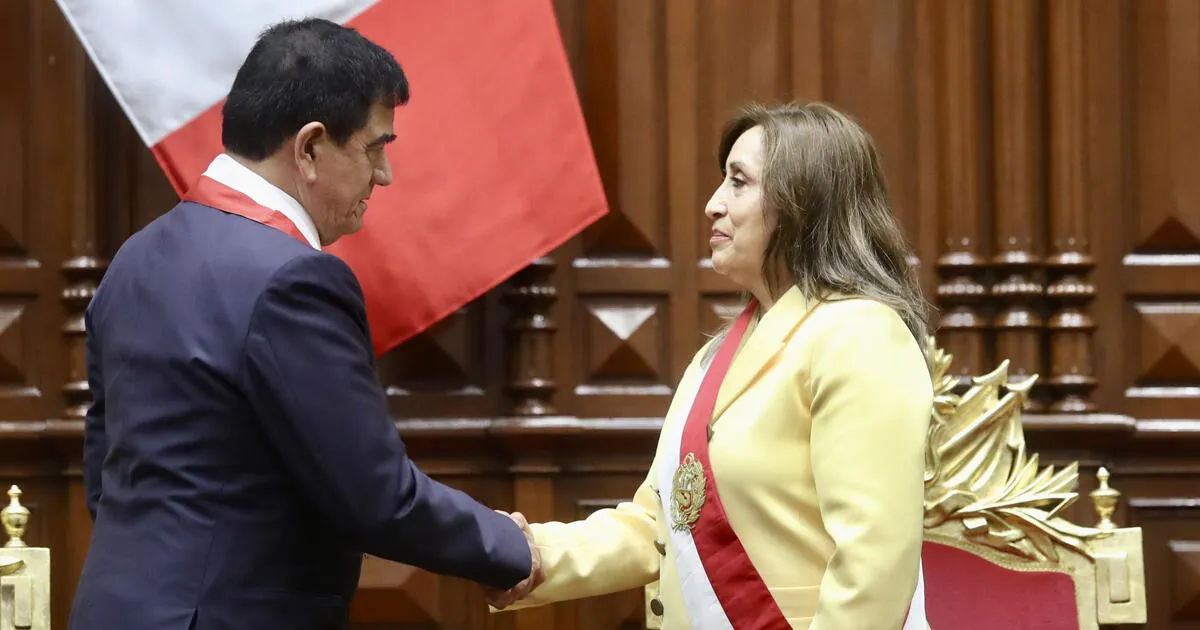 Congreso aprueba adelanto de elecciones para abril de 2024