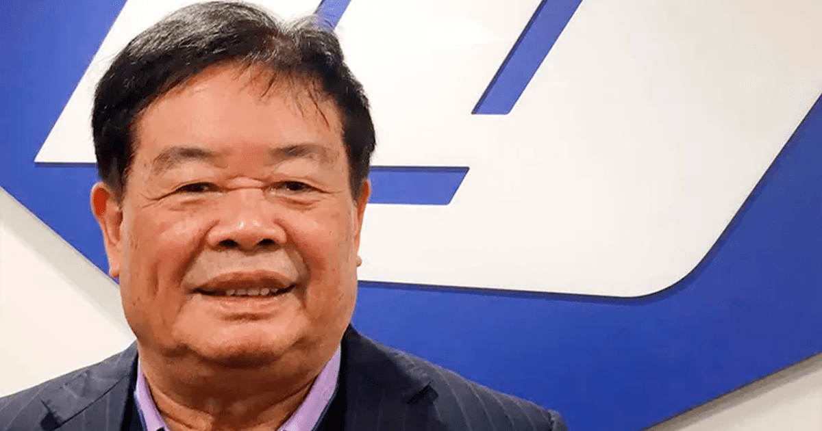 De haber sido expulsado del colegio a los 8 años, a millonario a los 40 ...