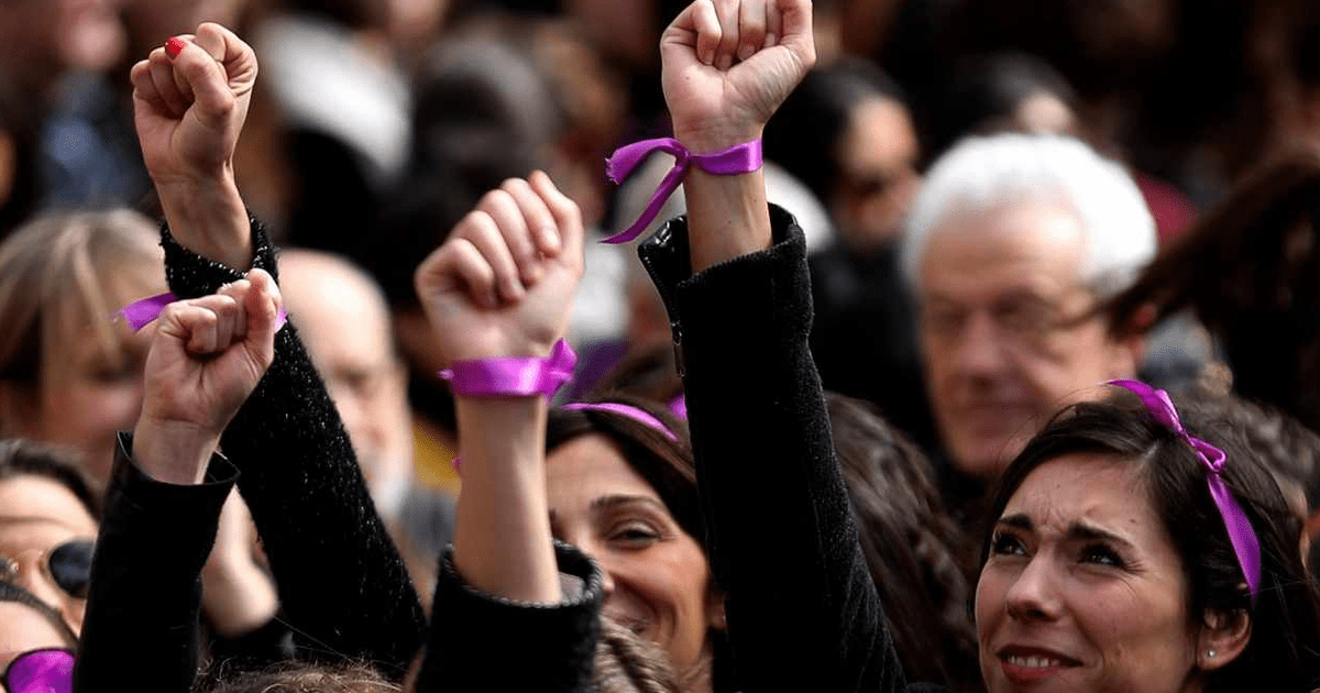 ¿Cuál es el significado del color morado en el Día internacional de la ...