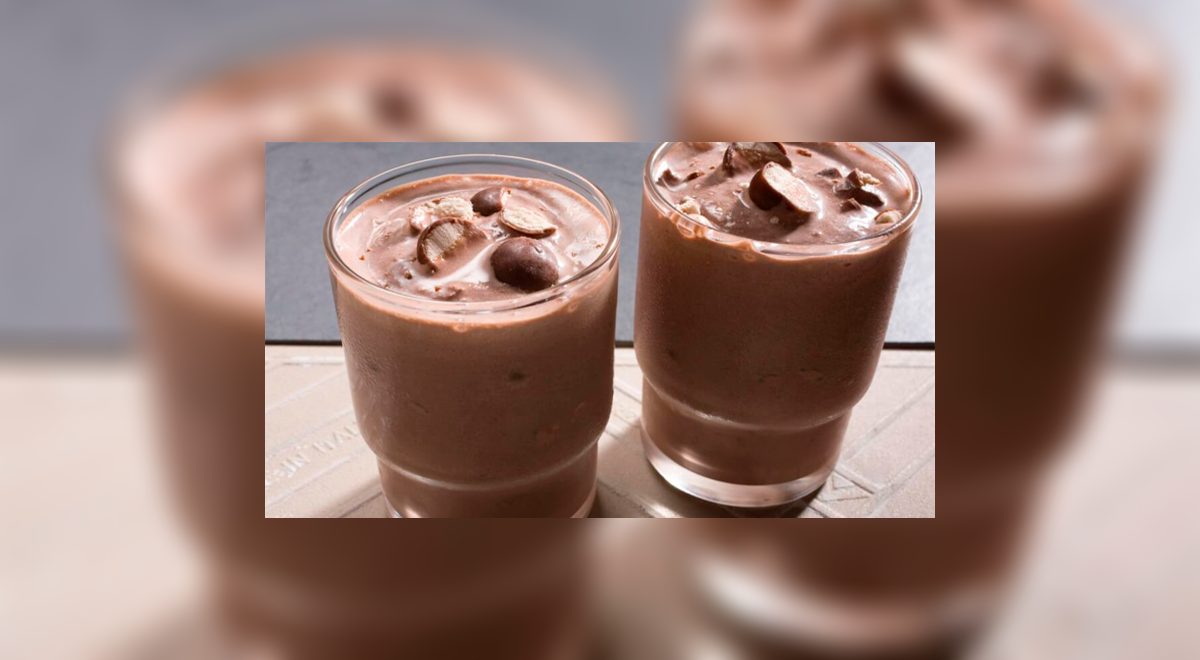 Prepara un rico batido de cacao para llenarte de energía