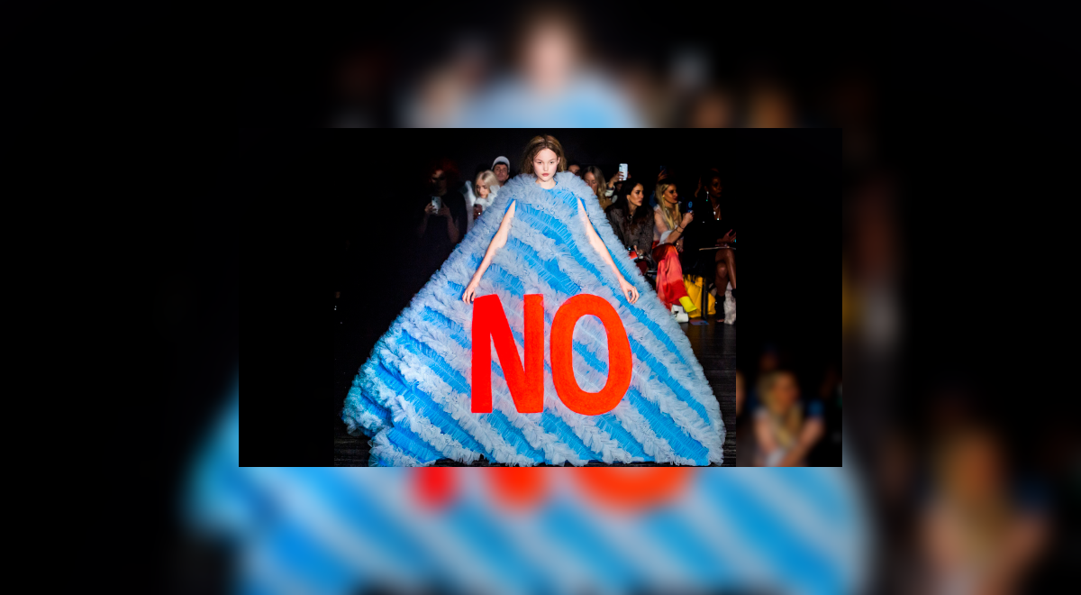 Los memes llegan al desfile de la Alta Costura en París