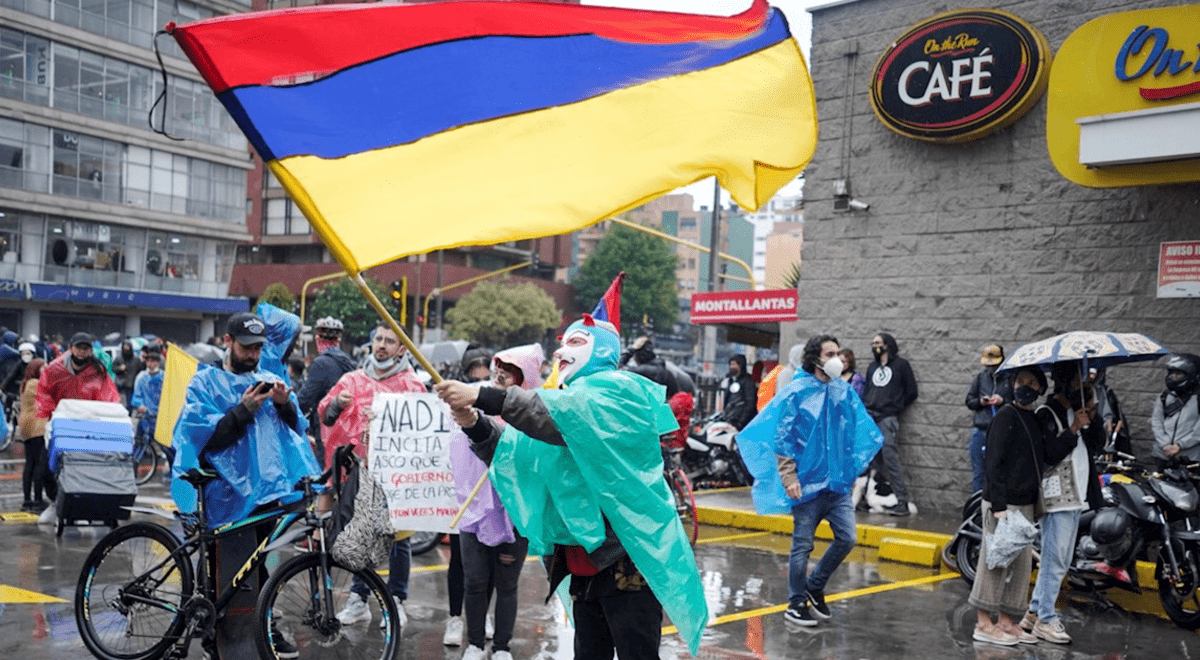 ¿Qué significa la bandera de Colombia al revés y cuál es su objetivo?