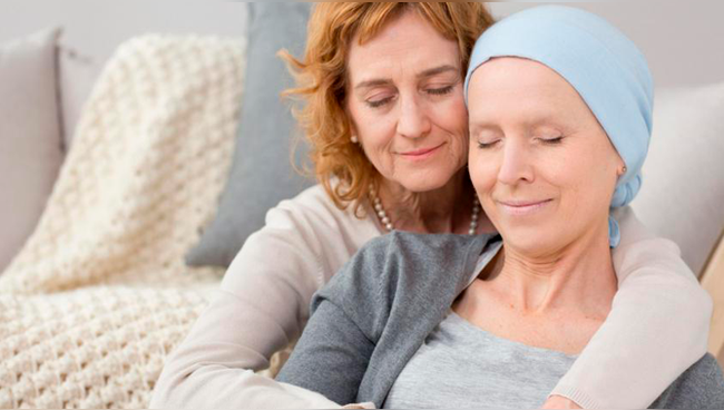 ¿Cómo puede apoyar la familia a un paciente diagnosticado con cáncer?